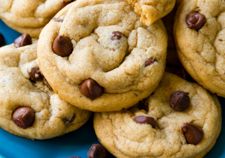 How To Make These Biscoff Chocolate Chip Cookies - Afternoon Baking ...